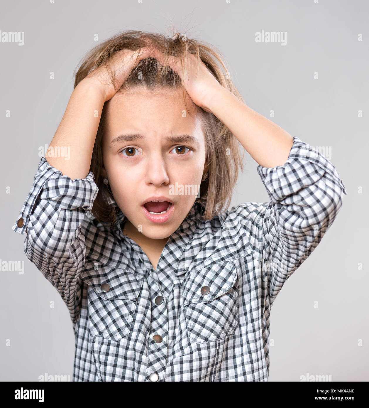 Portrait of little girl Stock Photo - Alamy