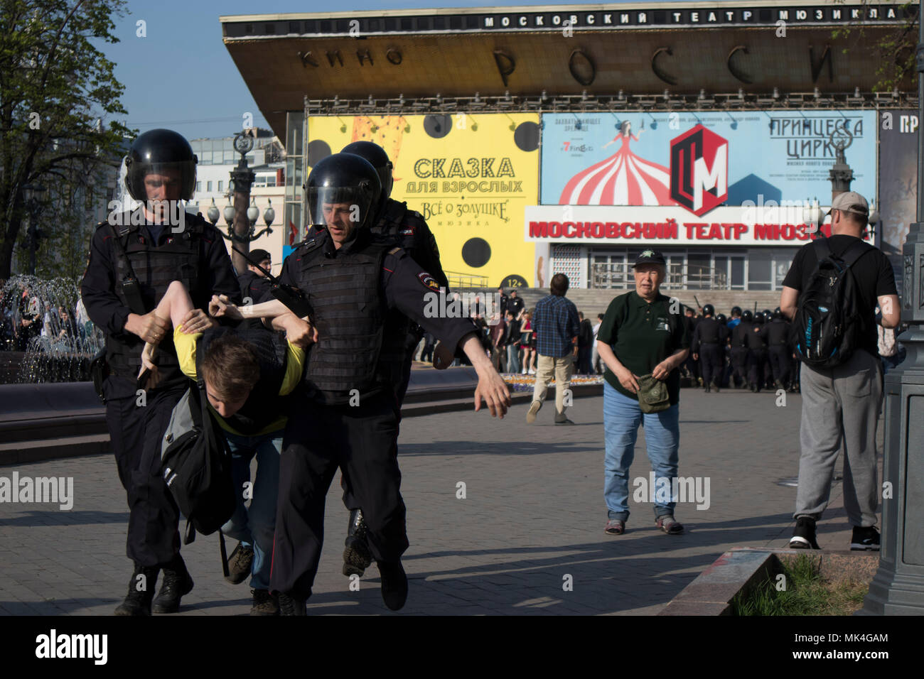Moscow, RUSSIA - MAY 5, 2018: Police officers in riot gear at Pushkin ...