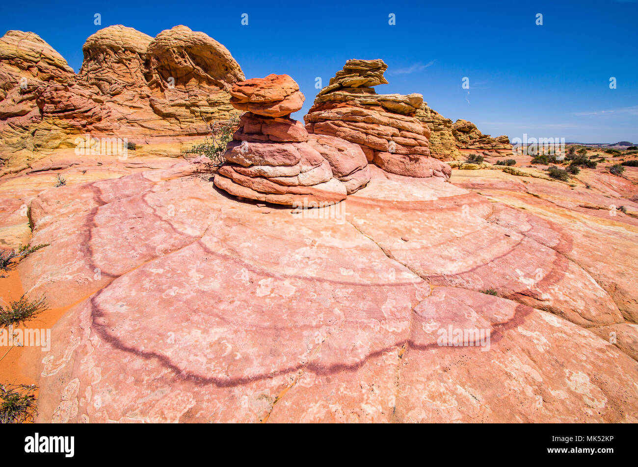 Colorful red and purple stripes in sandstone rock formations Cottonwood ...