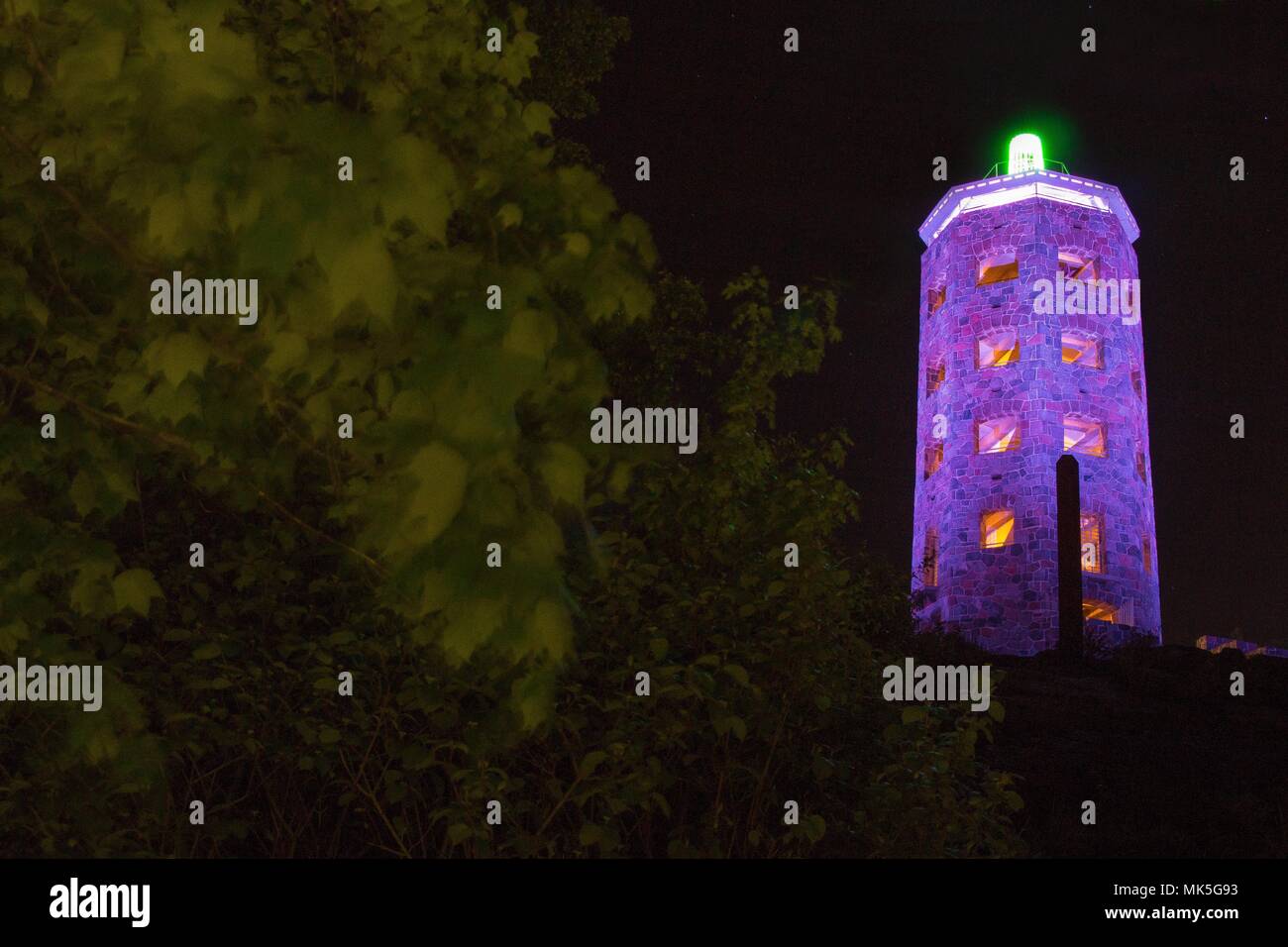 Enger Tower is a tourist destination and scenic view in Duluth ...
