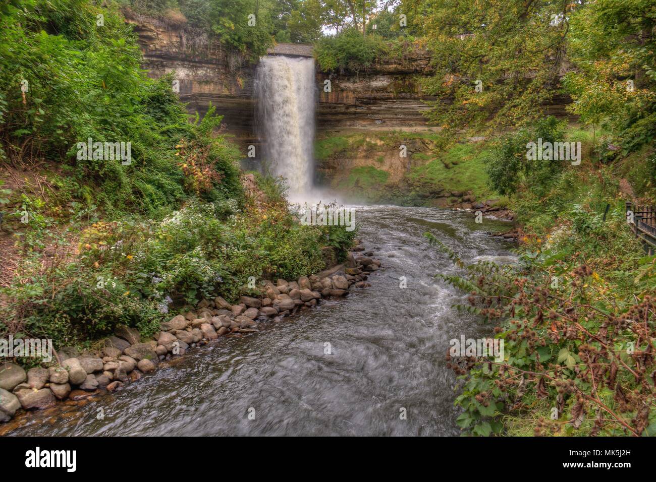 Minnehaha falls fall hi-res stock photography and images - Alamy