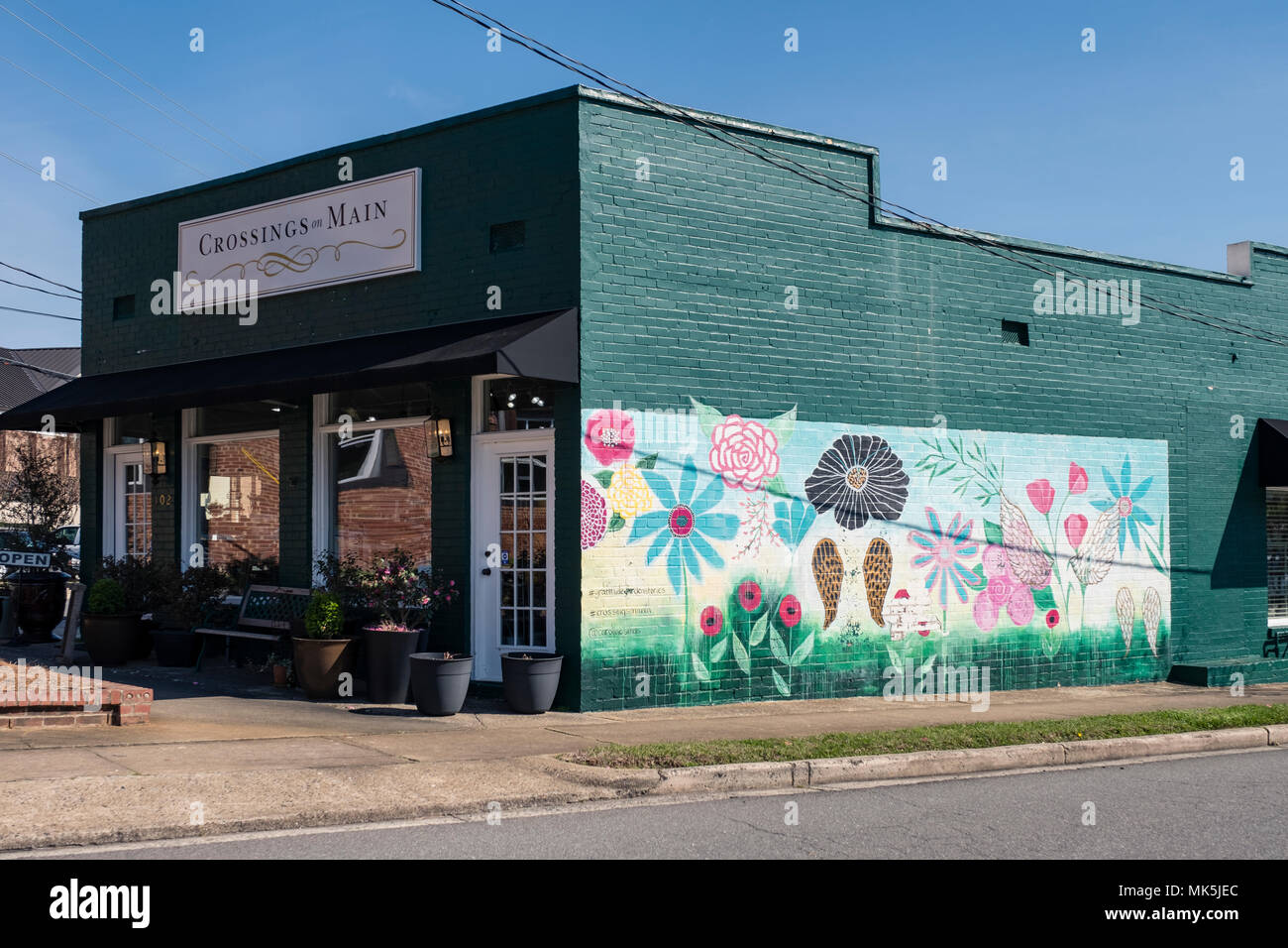Crossings on Main Store Mural, Fort Mill, South Carolina, SC, USA, 9 ...