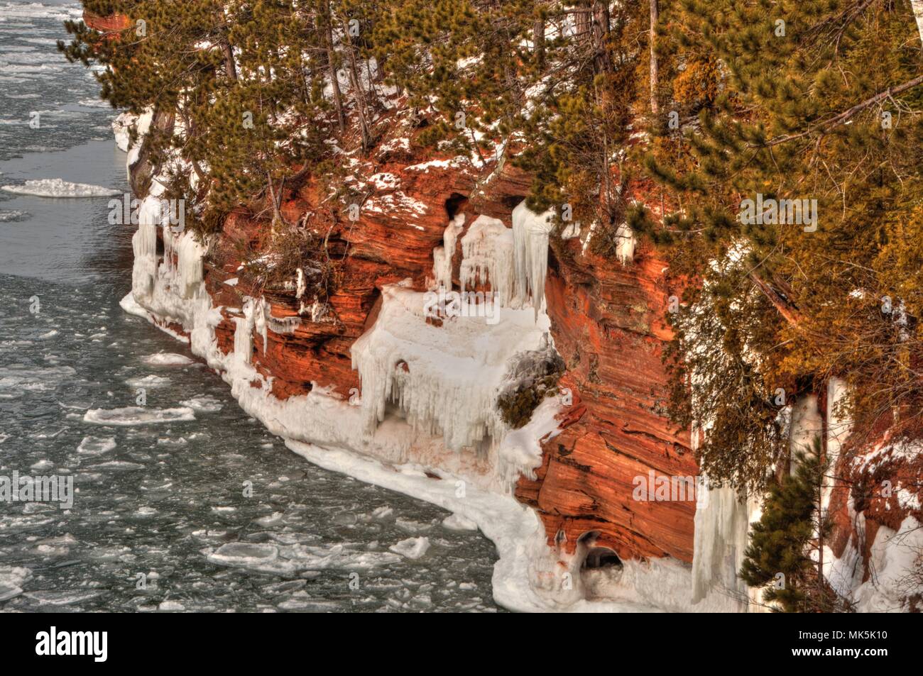 The Apostle Islands National Lake Shore are a popular Tourist ...
