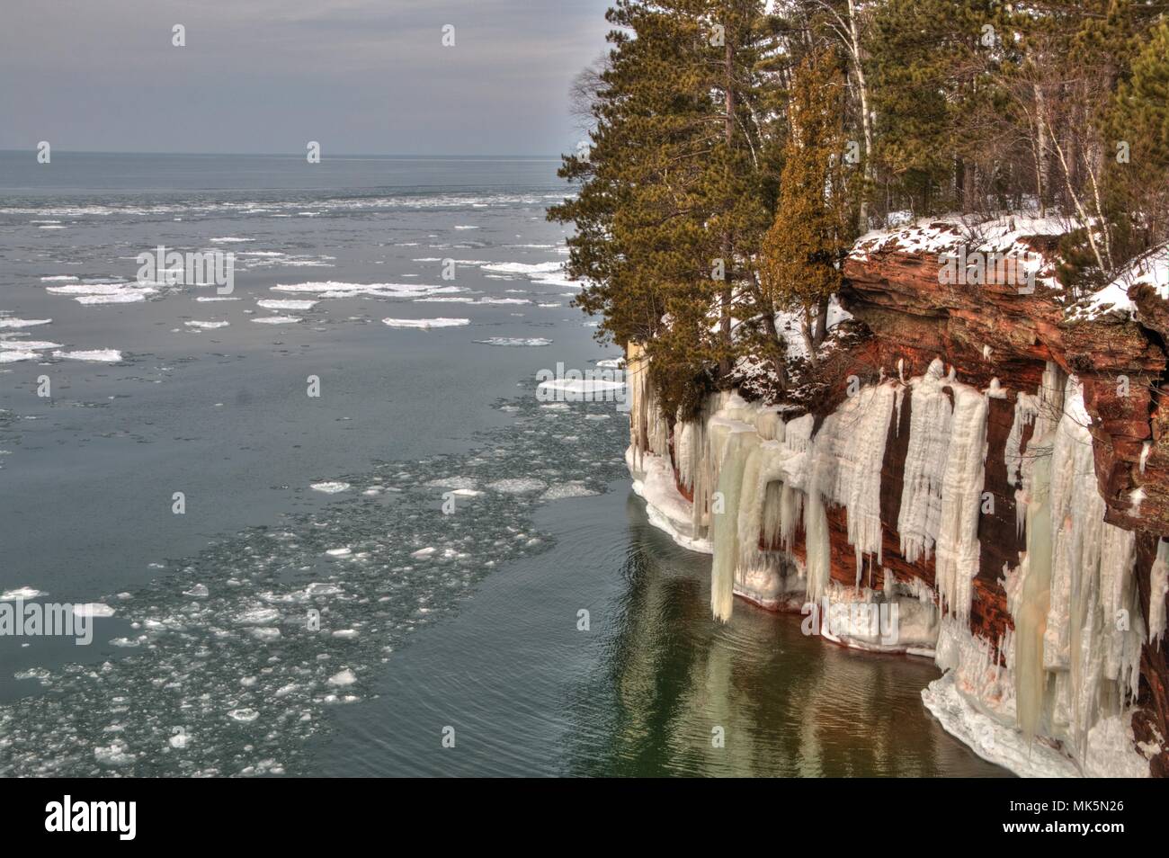 The Apostle Islands National Lake Shore are a popular Tourist ...