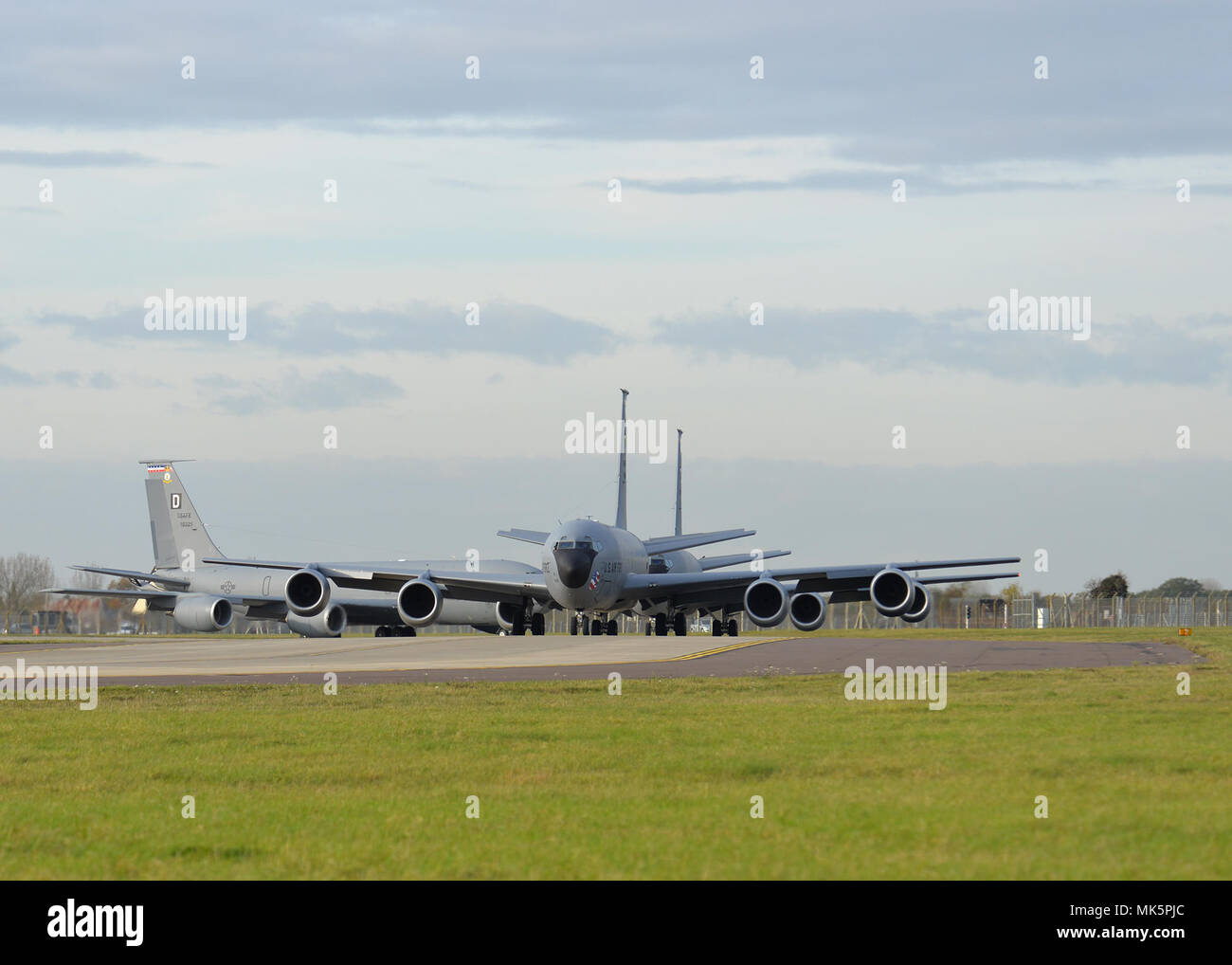 Raf mildenhall hi-res stock photography and images - Alamy