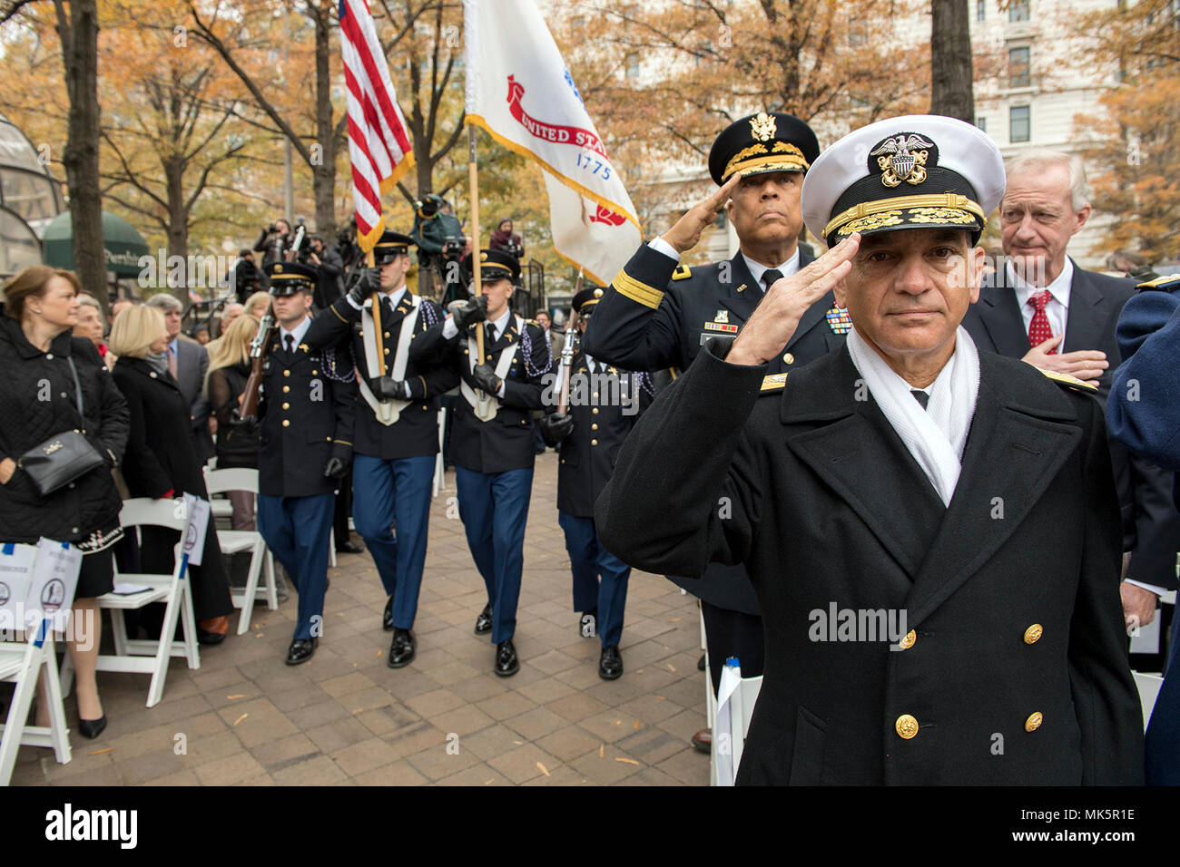 Service members salute during the National World War I Memorial ...