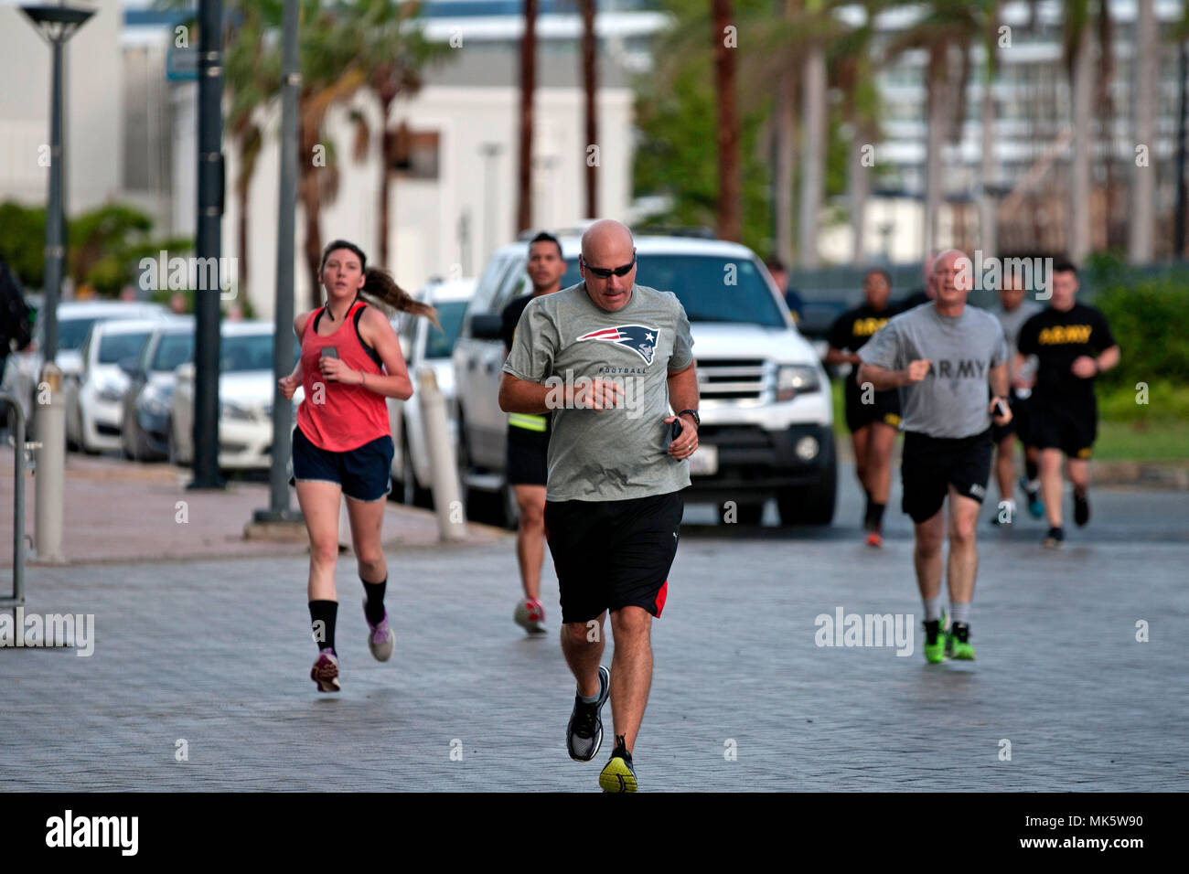 National Guard Soldiers assigned to Joint Task Force Puerto Rico ran ...