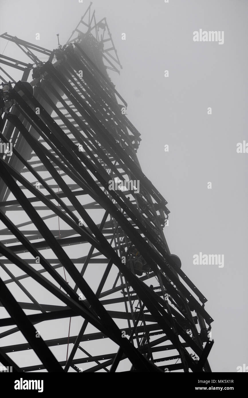 SAN LORENZO, Puerto Rico – Members of the U.S. Air Force's 85th ...