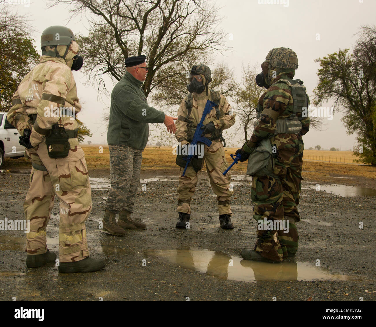 940th security forces hi-res stock photography and images - Alamy