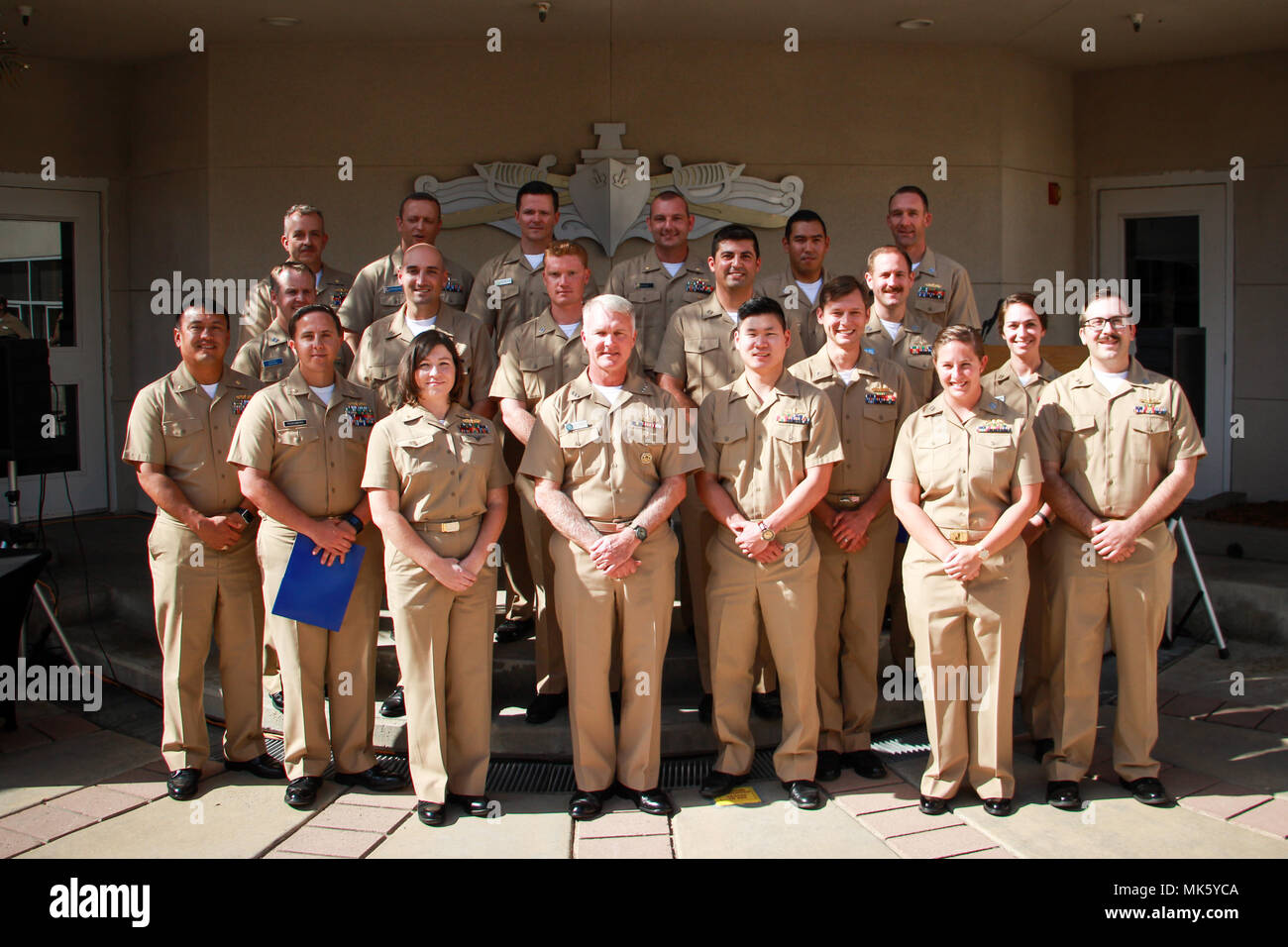 Coronado, Calif. (Nov. 9, 2017) Vice Adm. Tom Rowden, center, commander ...