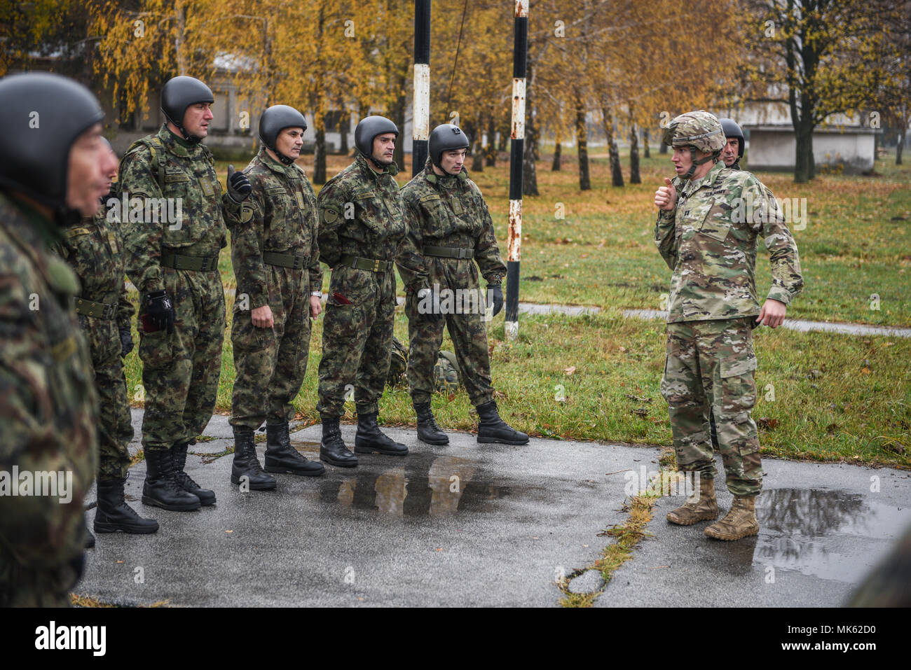 PANCEVO, Serbia -- Paratroopers from 2nd Bn, 503rd Infantry Regiment ...