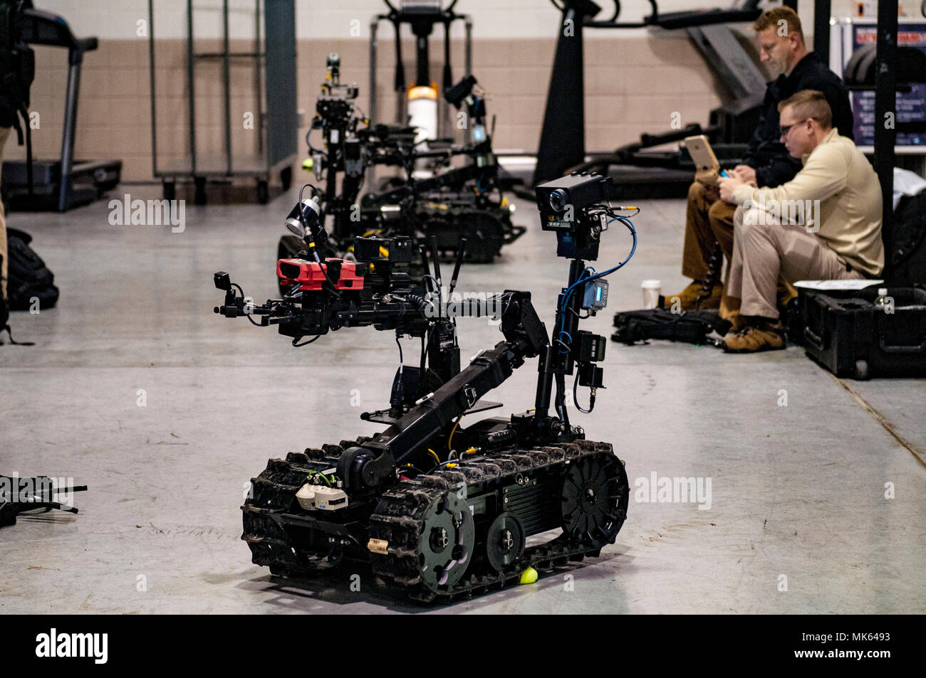 Servicemembers become oriented with the TALON CBRNE Robot System during ...