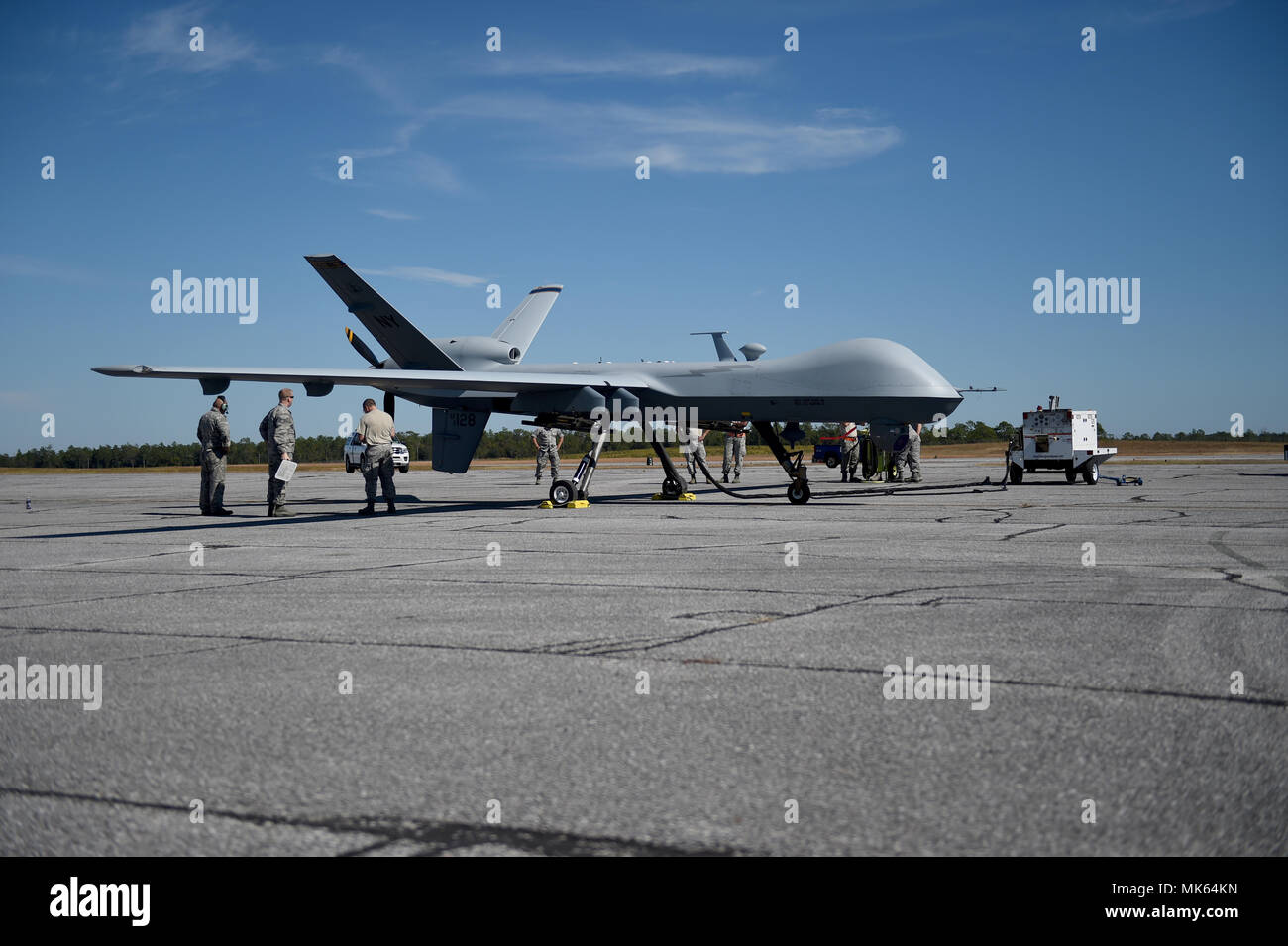 Airmen from multiple Air National Guard units of Texas, New York, Iowa ...