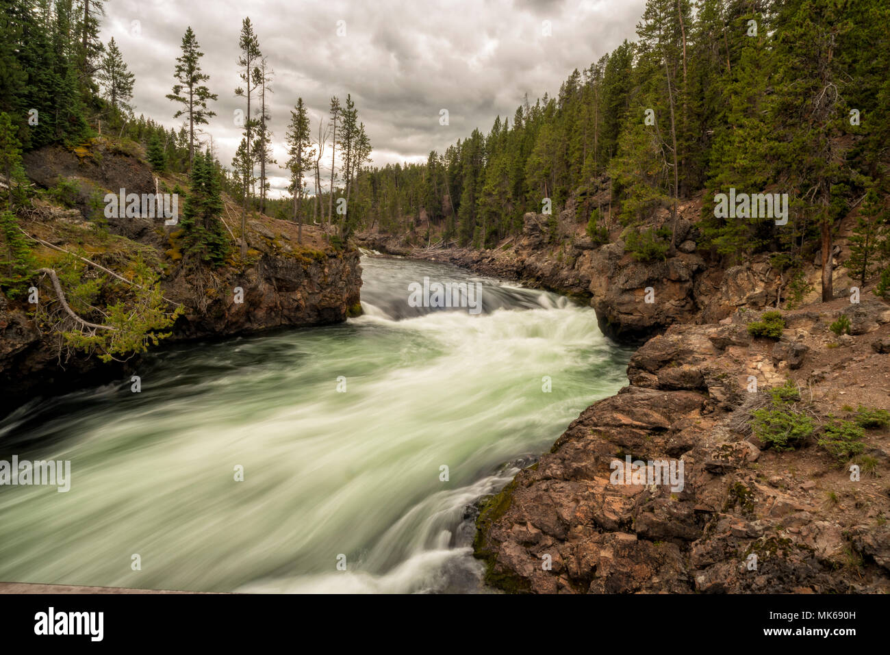 Rushing river hi-res stock photography and images - Alamy