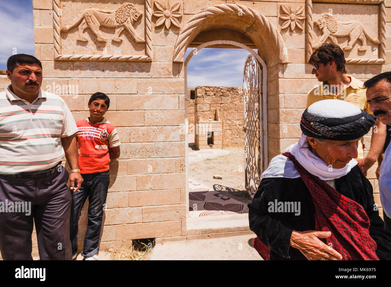 Yazidism High Resolution Stock Photography and Images - Alamy