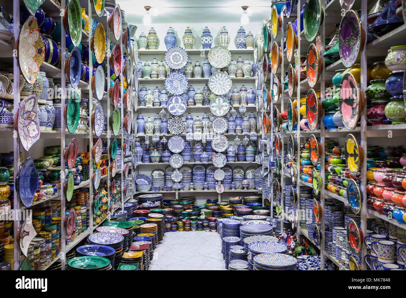 Traditional arabic handcrafted, colorful decorated plates in Morocco ...