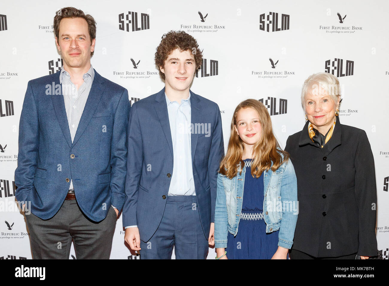 Joyce Bulifant In Blue Jeans