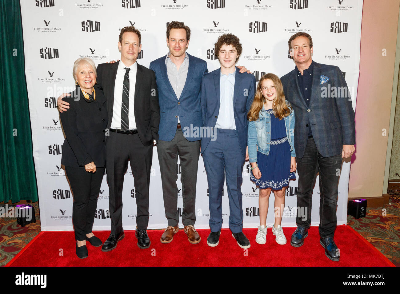 Joyce bulifant hi-res stock photography and images - Alamy