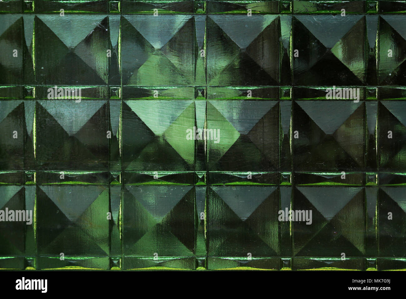 Thick color background hi-res stock photography and images - Alamy