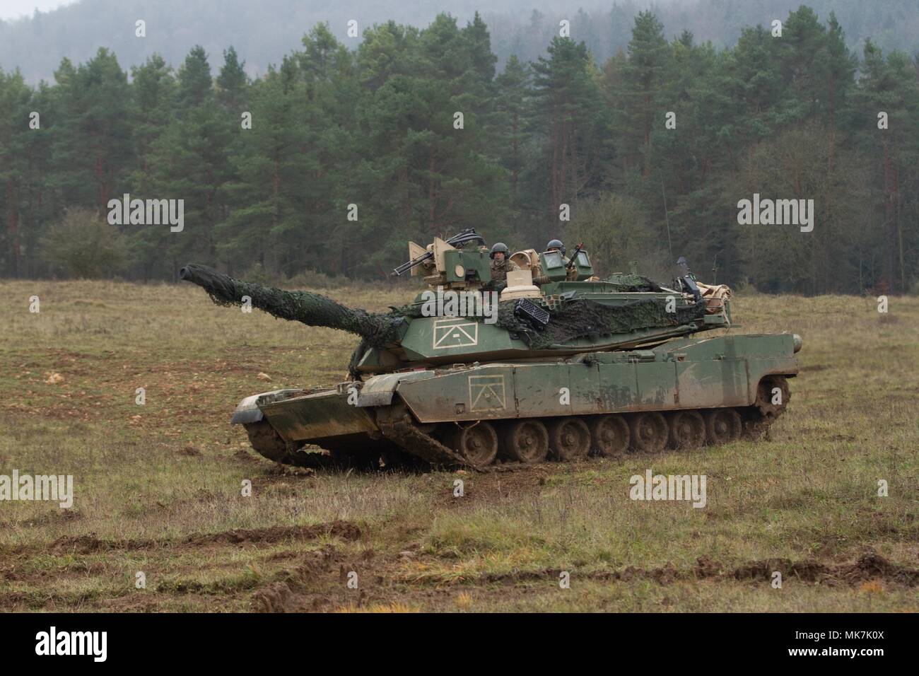 Soldiers from 2nd Armored Brigade, 1st Infantry Division in their M1A2 ...