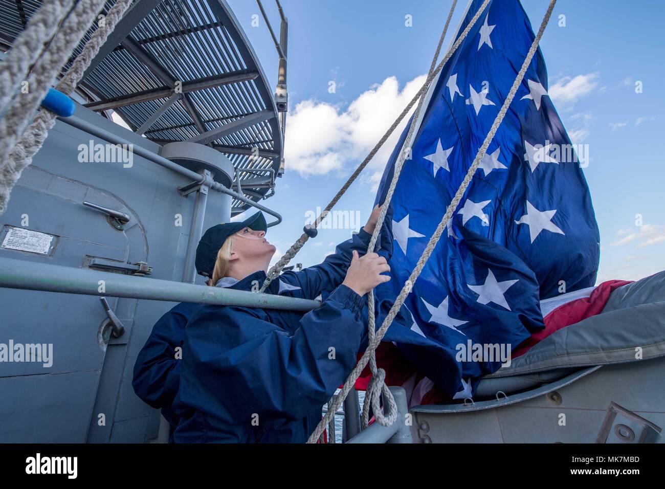 171112-N-VR594-0322 WESTERN PACIFIC (Nov. 12, 2017) Quartermaster 3rd ...