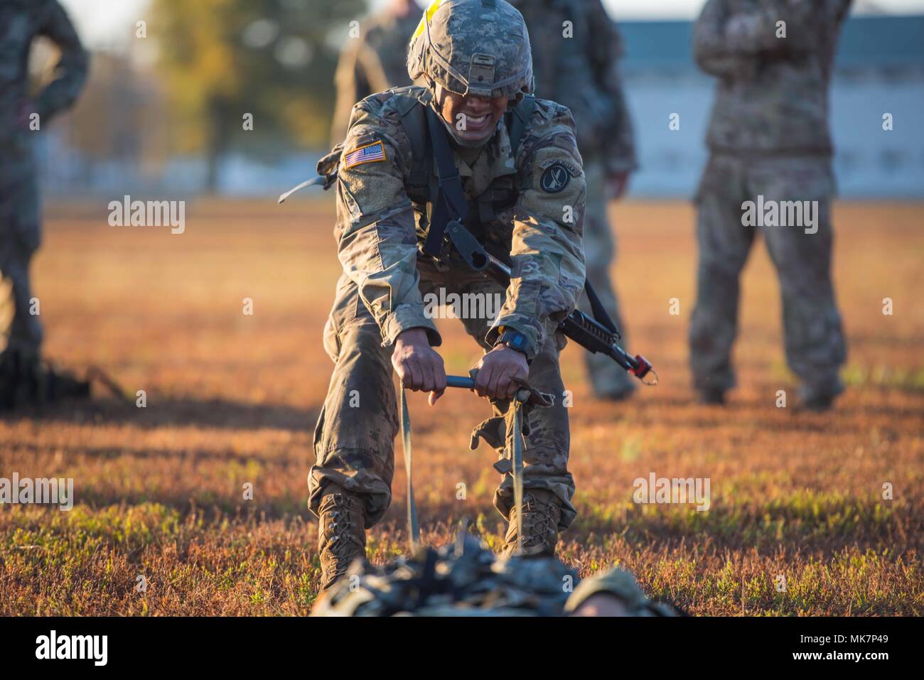 Under fire foot soldiers hi-res stock photography and images - Alamy