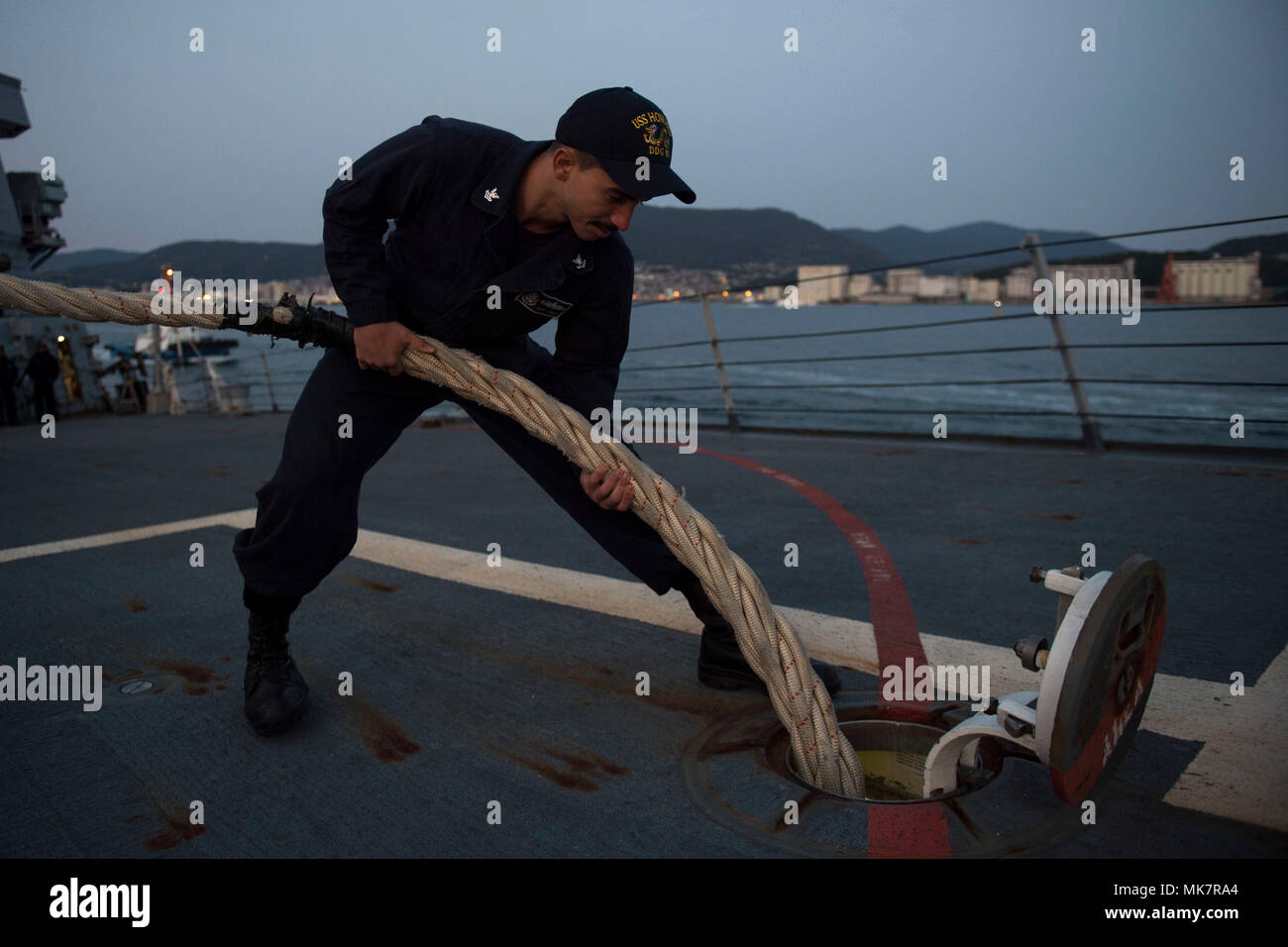 171115-N-AX638-0151 SASEBO, Japan (Nov. 15, 2017) Cryptologic ...