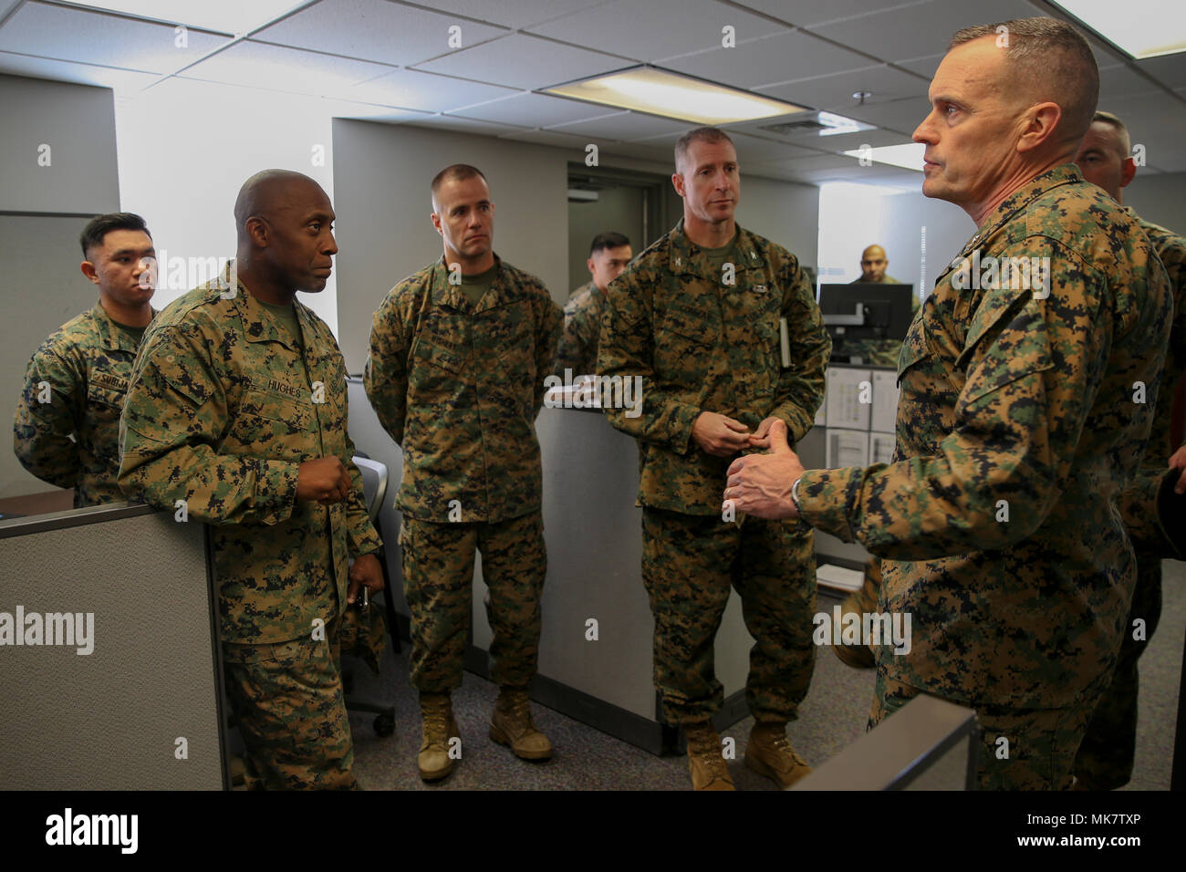 Usmc mcieast commstrat hi-res stock photography and images - Alamy