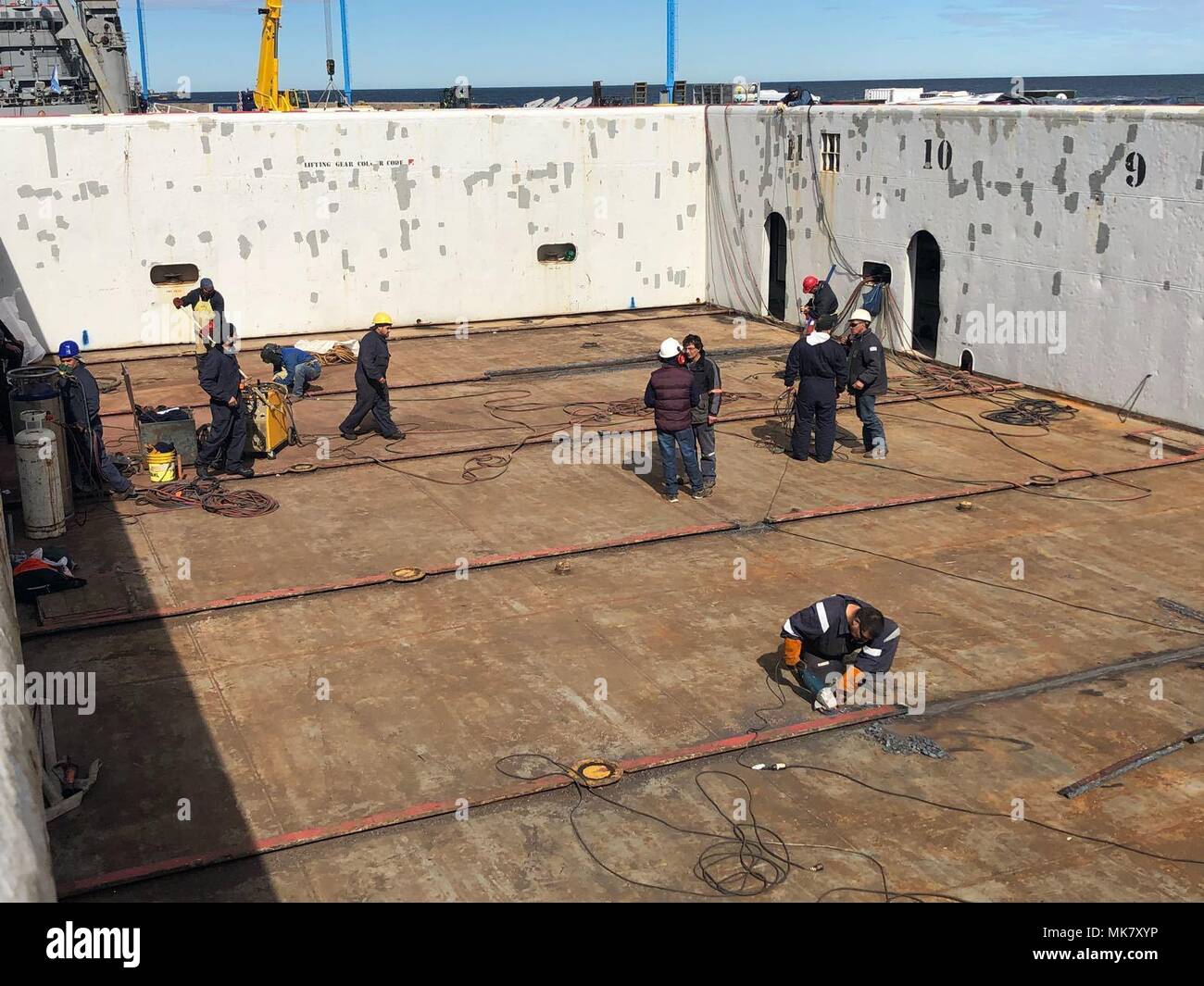 Deep Diving And Submarine Rescue Vessel High Resolution Stock ...