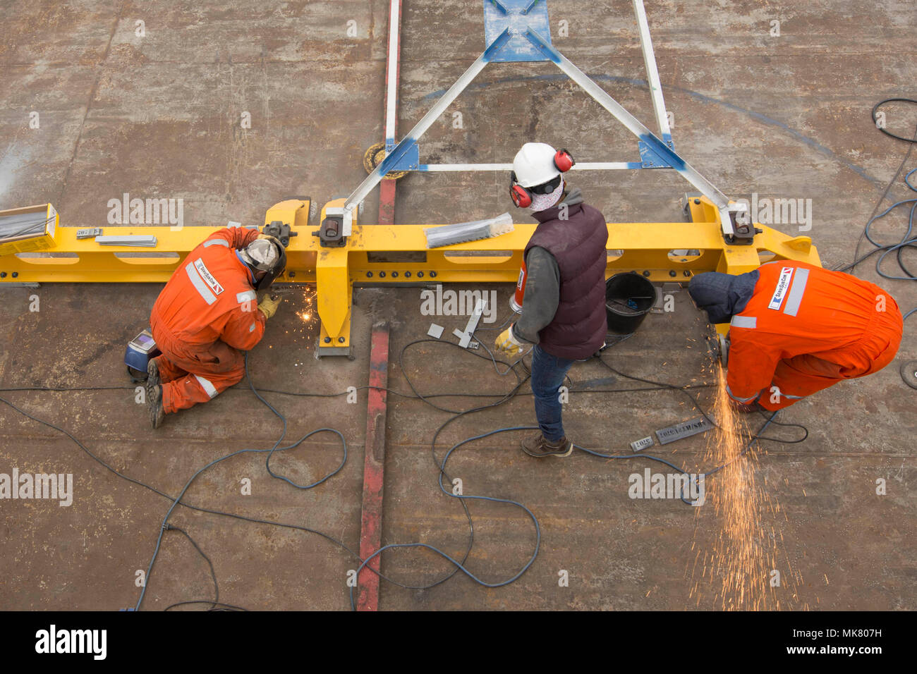 171123-N-HS500-083 COMODORO RIVADAVIA, Argentina (Nov. 23, 2017 ...