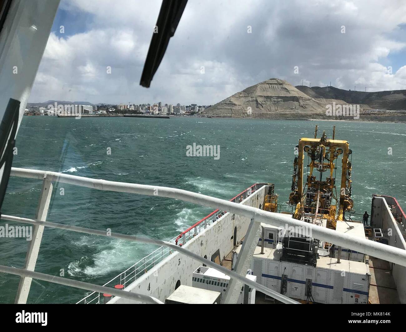 Diving bell submarine hi-res stock photography and images - Alamy