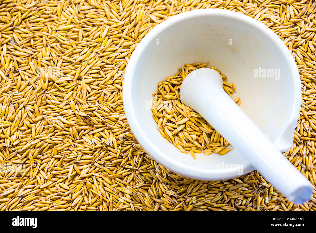 oats in mortar, crushing grain, wheat, rye, for spring sowing, healthy ...