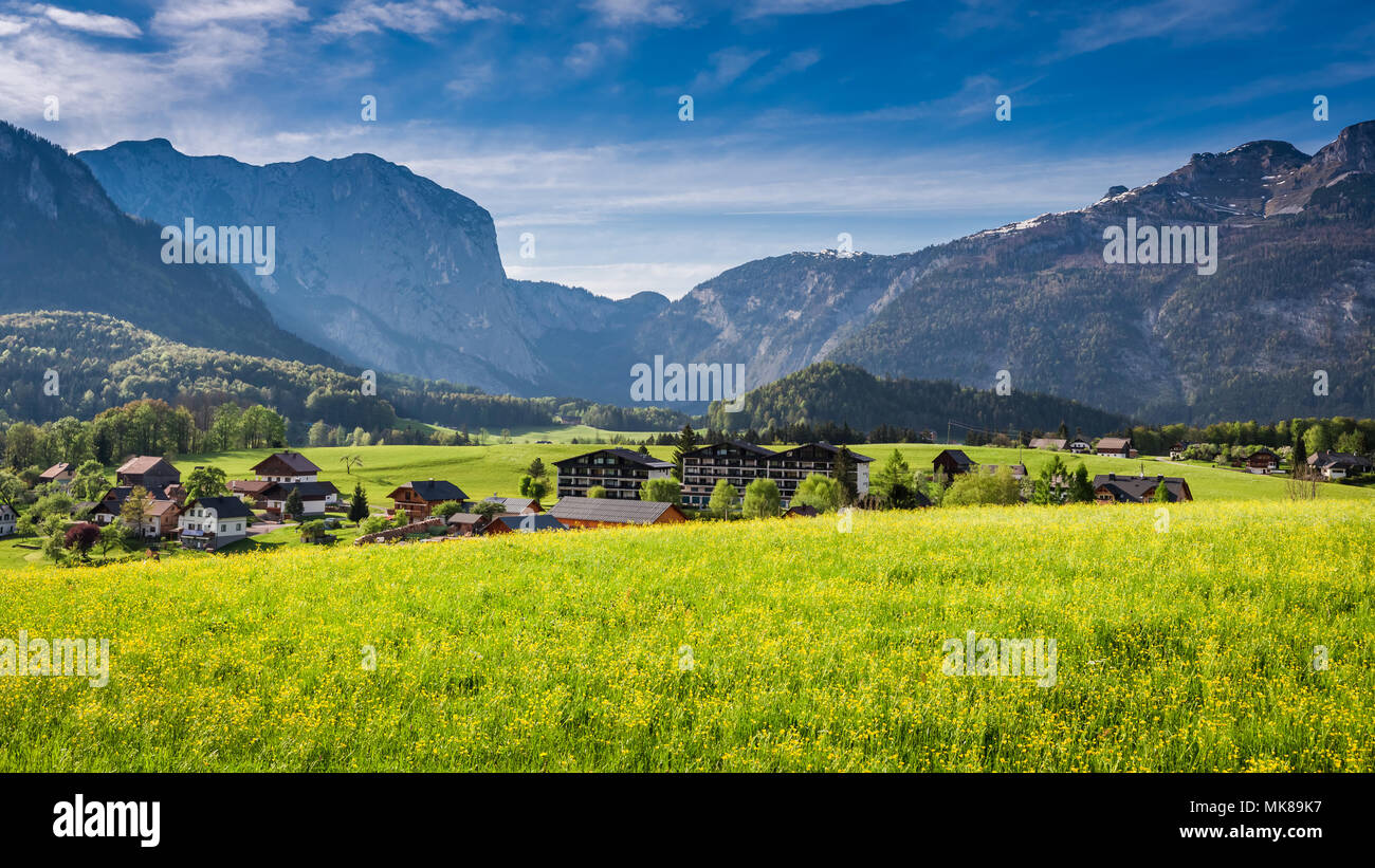 Beautiful sunrise at Gosau in Alps, Austria Stock Photo - Alamy