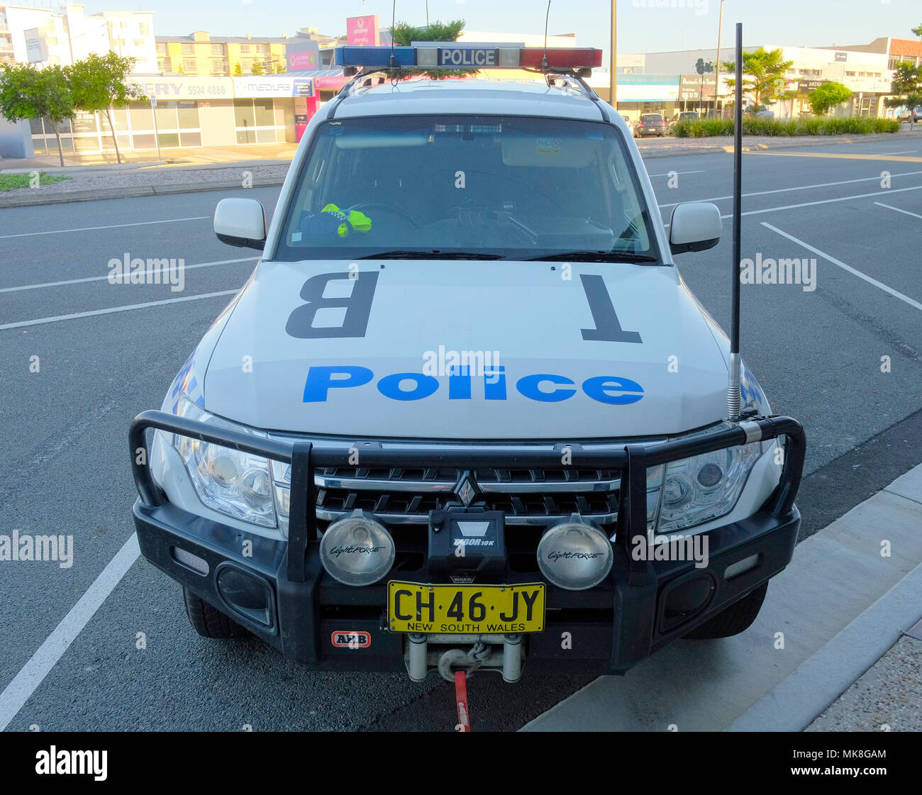 new south wales police four wheel drive outside tweed heads police ...