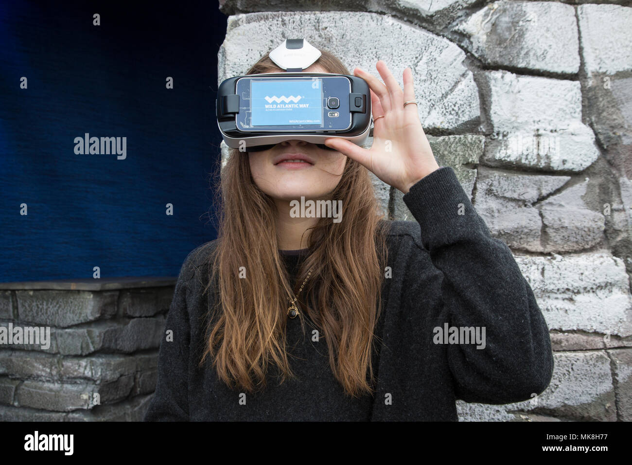 Virtual tourism hi-res stock photography and images - Alamy