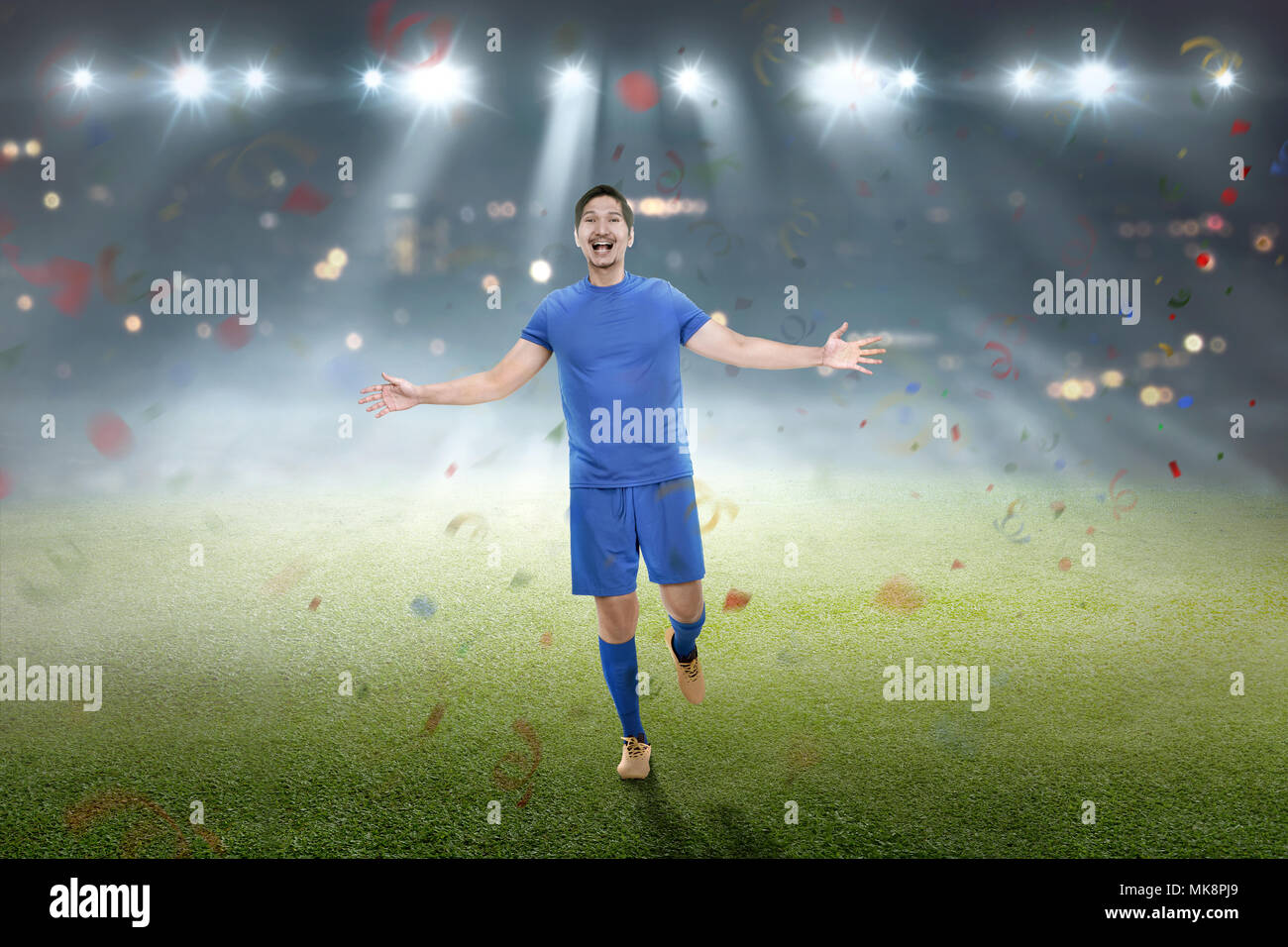 Happy winning soccer hi-res stock photography and images - Alamy