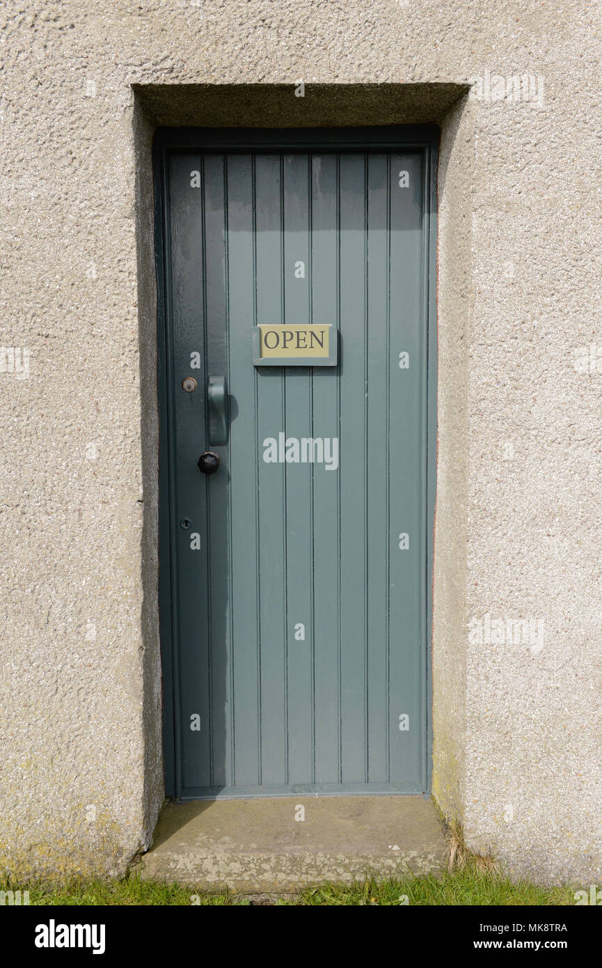 Wooden hand painted open sign on eggshell wooden door Stock Photo - Alamy