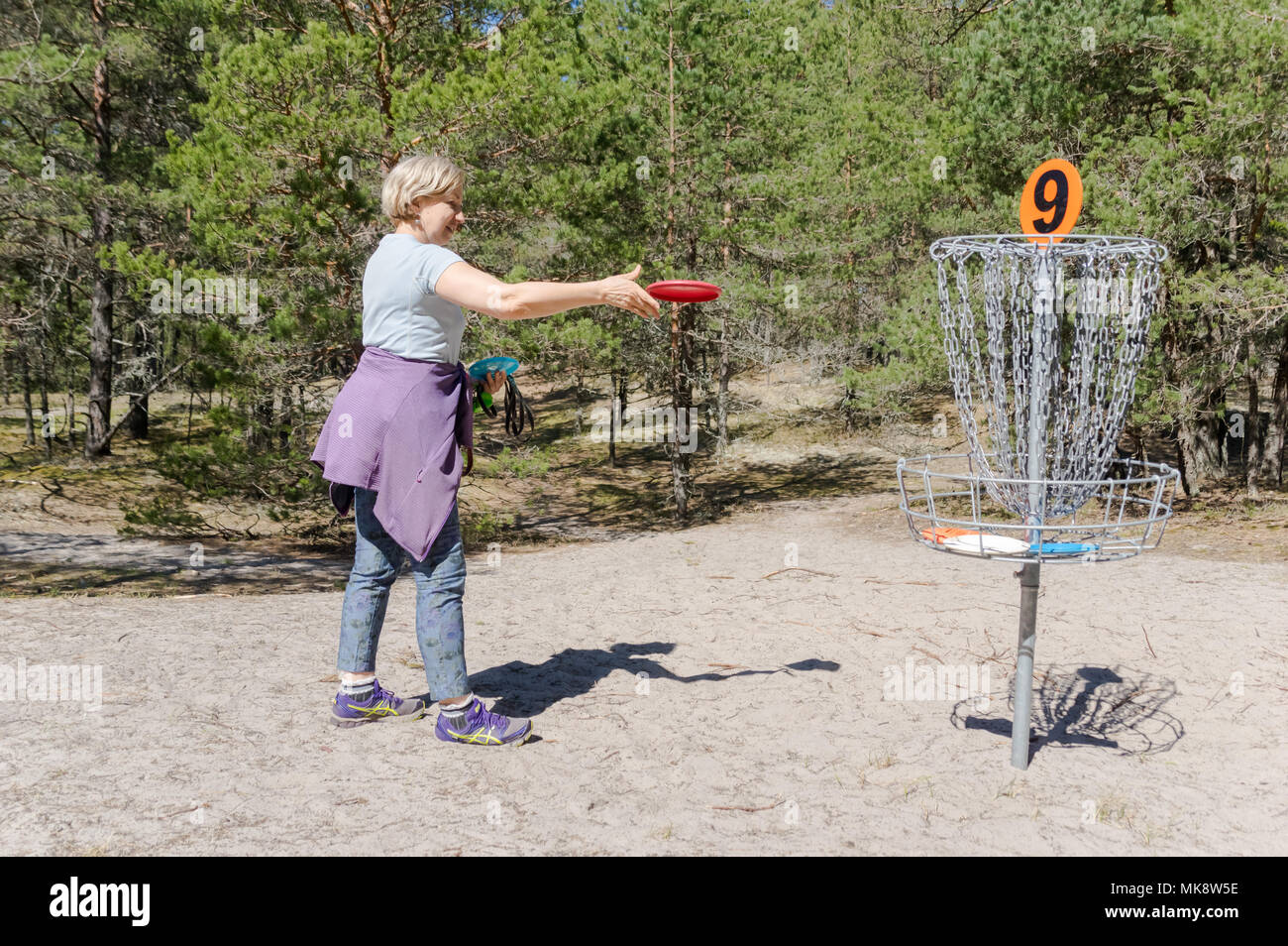 Disc golf center hi-res stock photography and images - Alamy