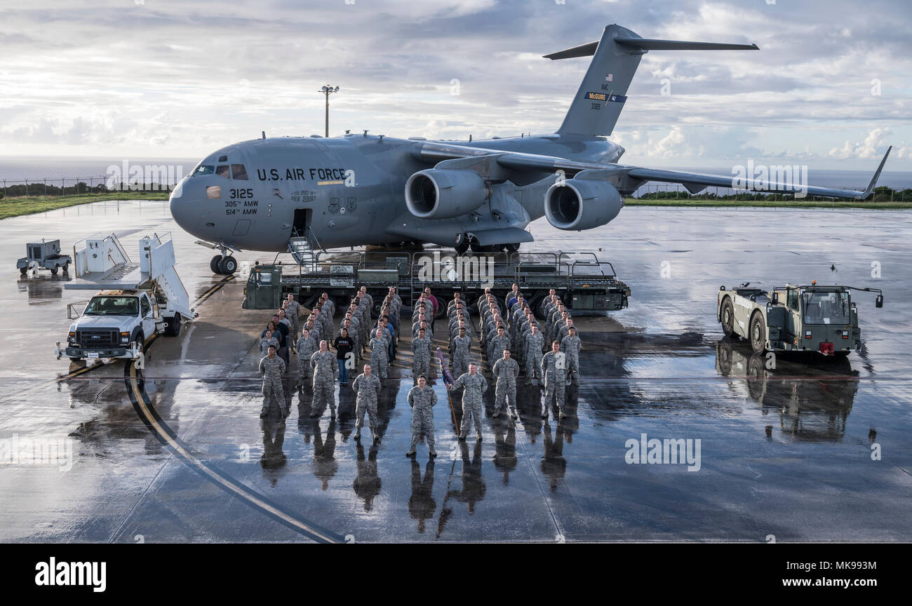 Vietnam troop movements hi-res stock photography and images - Alamy