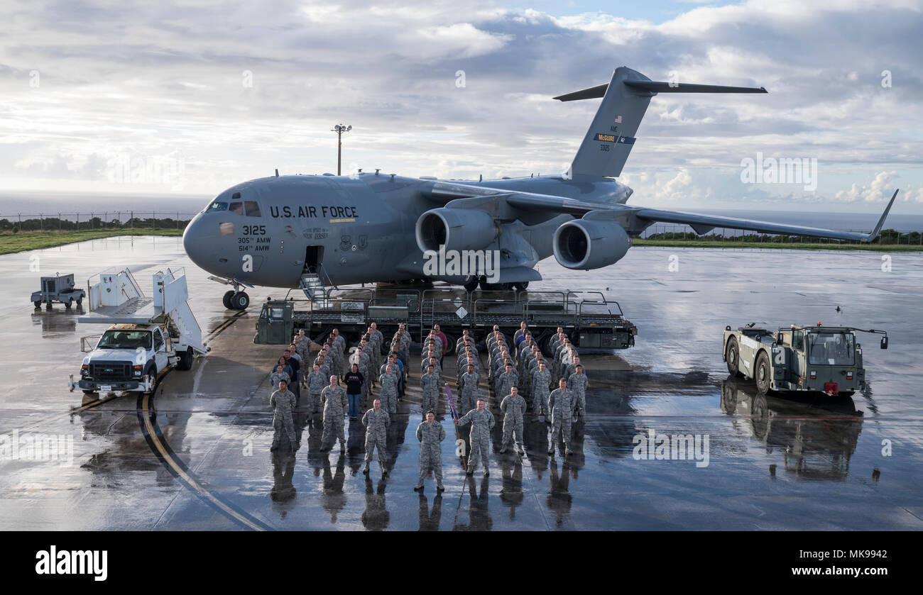 Vietnam troop movements hi-res stock photography and images - Alamy