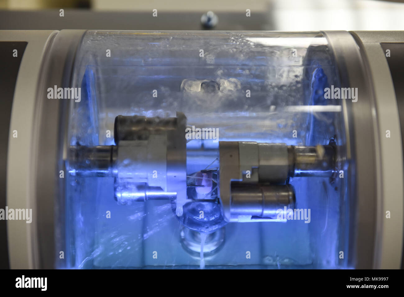 Cad cam dental hi-res stock photography and images - Alamy