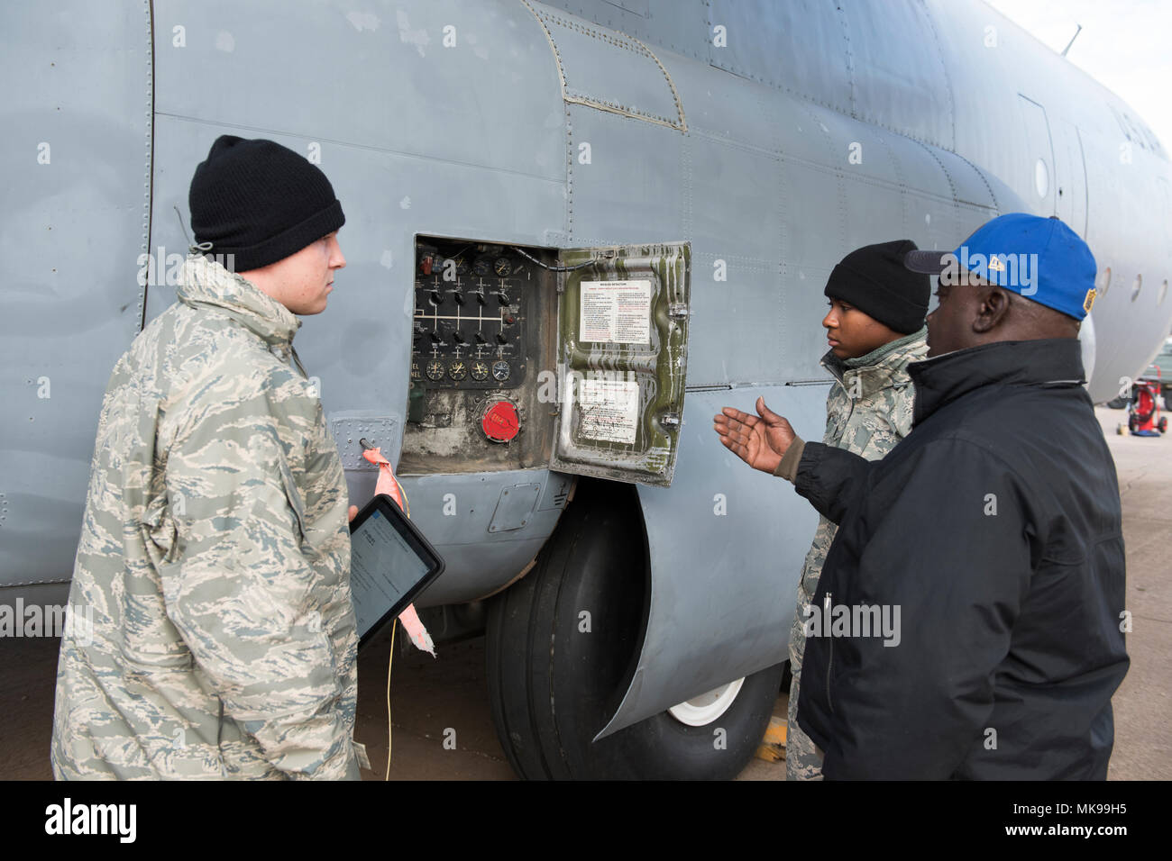 362nd trs hi-res stock photography and images - Alamy