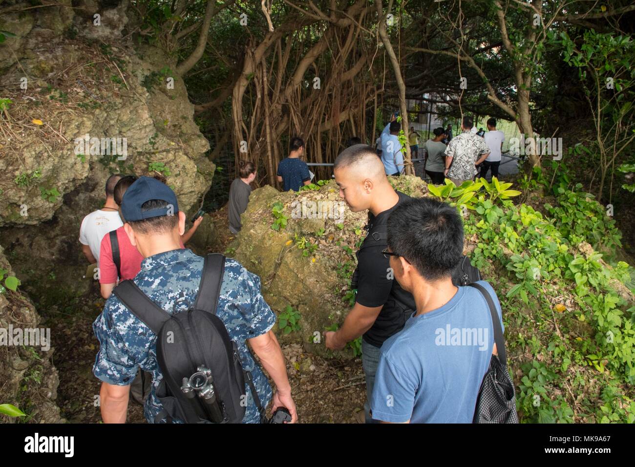171130-N-YG104-020 OKINAWA, Japan (Nov. 30, 2017) Sailors visit caves ...