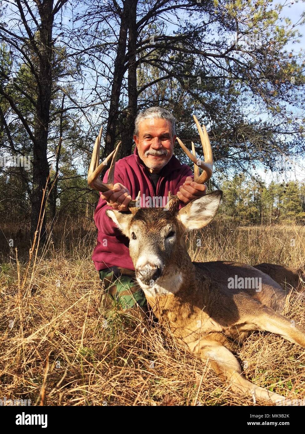 10 point buck hi-res stock photography and images - Alamy