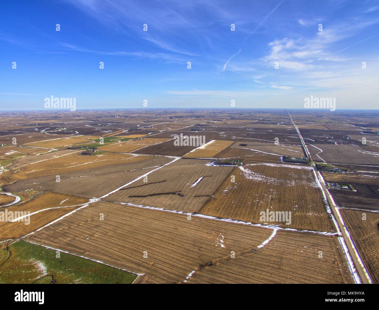 Iowa farm aerial hi-res stock photography and images - Alamy