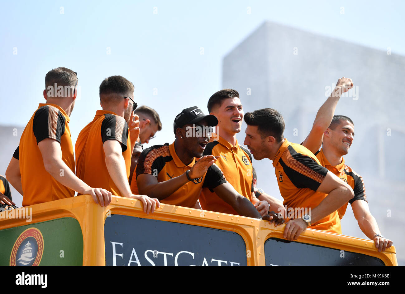 The wolverhampton wanderers open top bus makes its way round hi-res ...