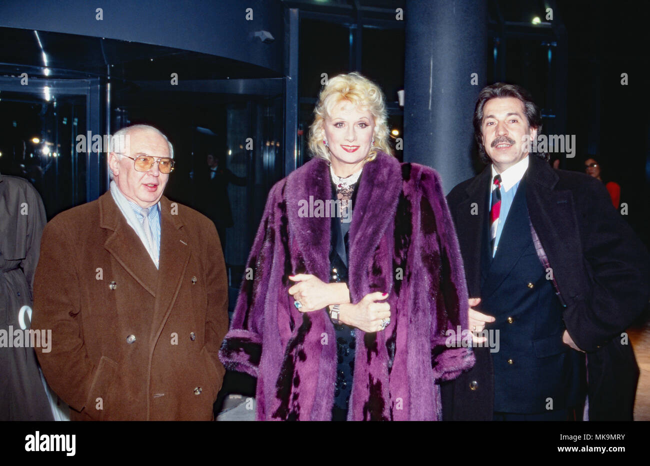 Sängerin Margot Werner bei der Eröffnung des Cinedom Kino in Köln ...