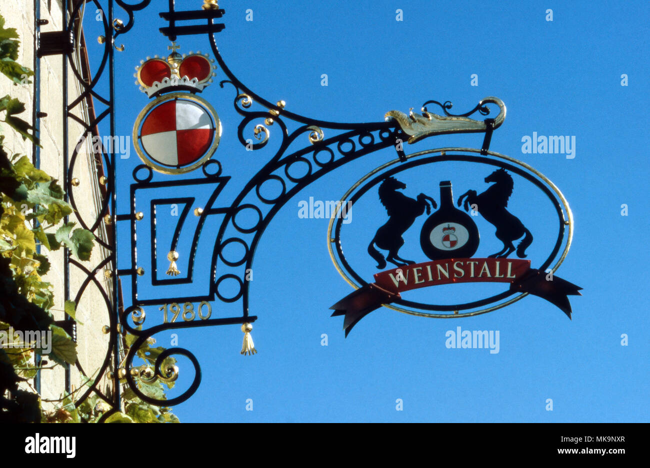 1992 sign hi-res stock photography and images - Alamy