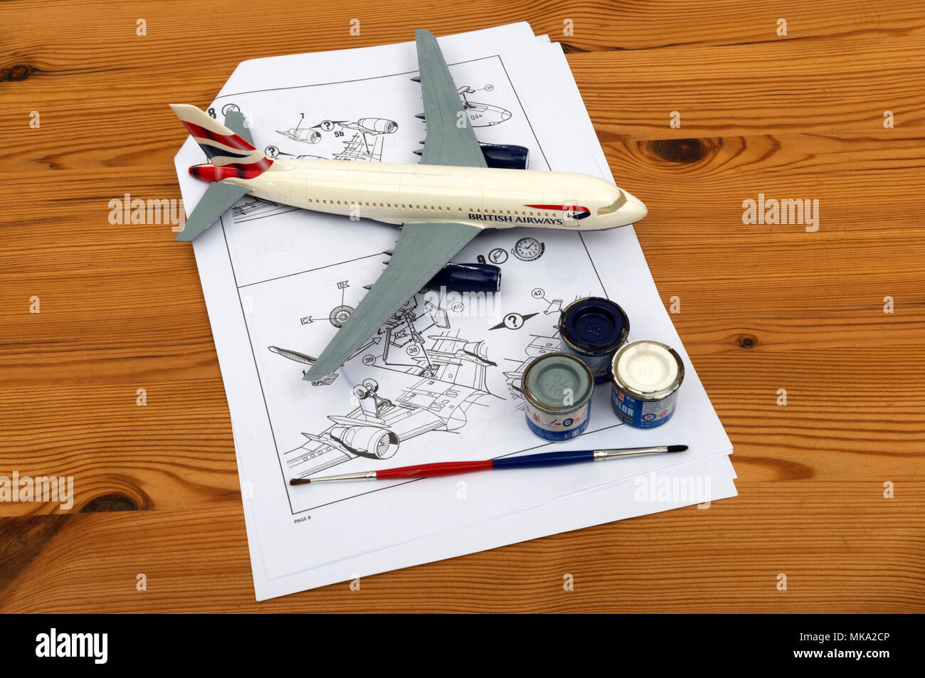 Revell Airbus A319 model airliner Stock Photo - Alamy