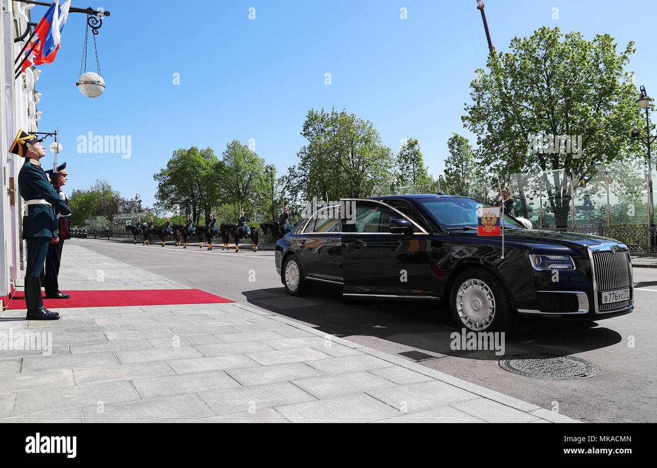 Presidential Motorcade High Resolution Stock Photography and Images - Alamy